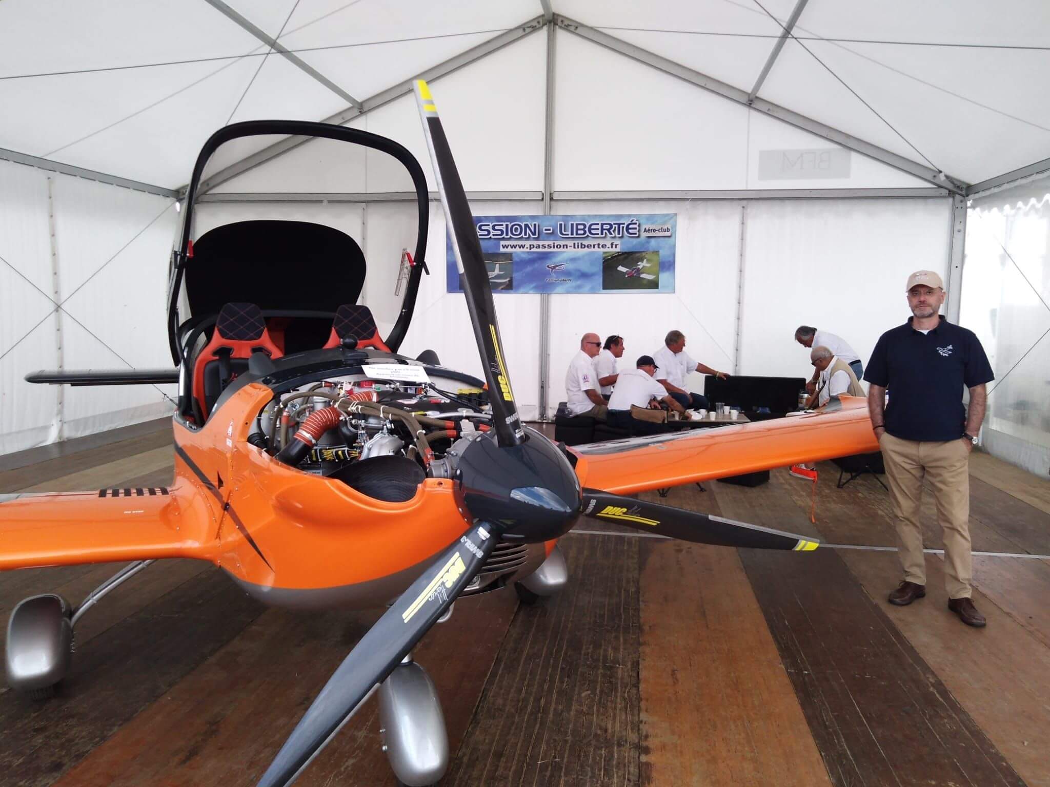 ULM Blois 2022 - TOMARK AERO | Viper SD4 and Skyper GT9 light sport ...